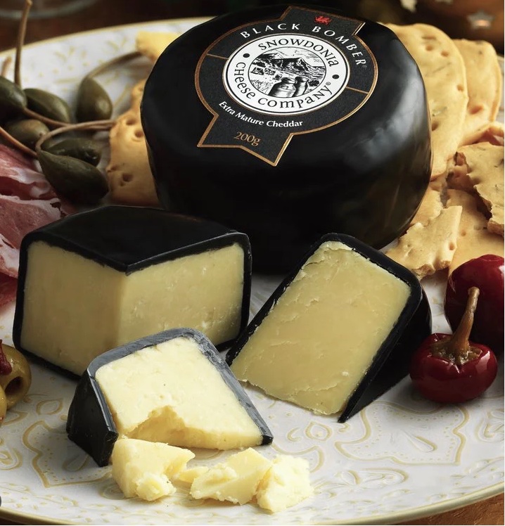 Snowdonia Black (Cheddar Kaas) - Kazen Verstrael